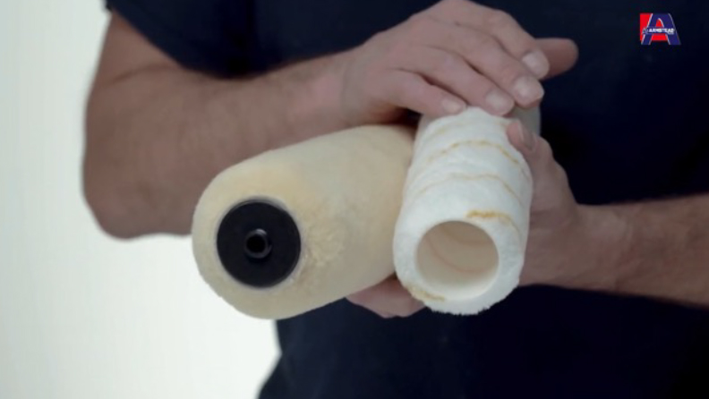 How to Choose the Best Paint Roller | Dulux Trade