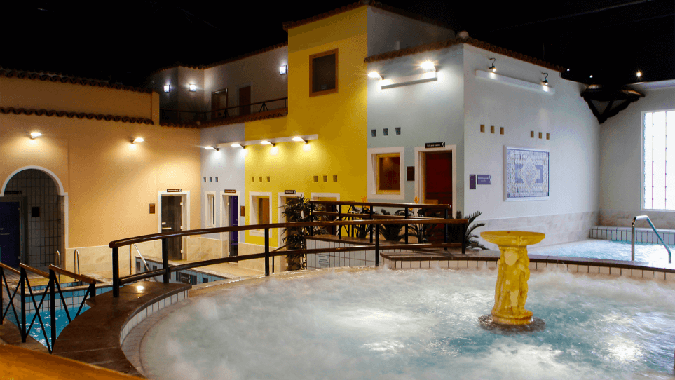 Dulux Trade Provides A Splash of Colour For Aqua Springs | Dulux Trade